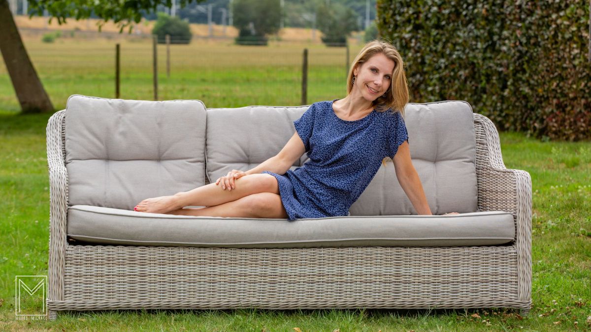 Wat een Lux! – Girls in Uniform