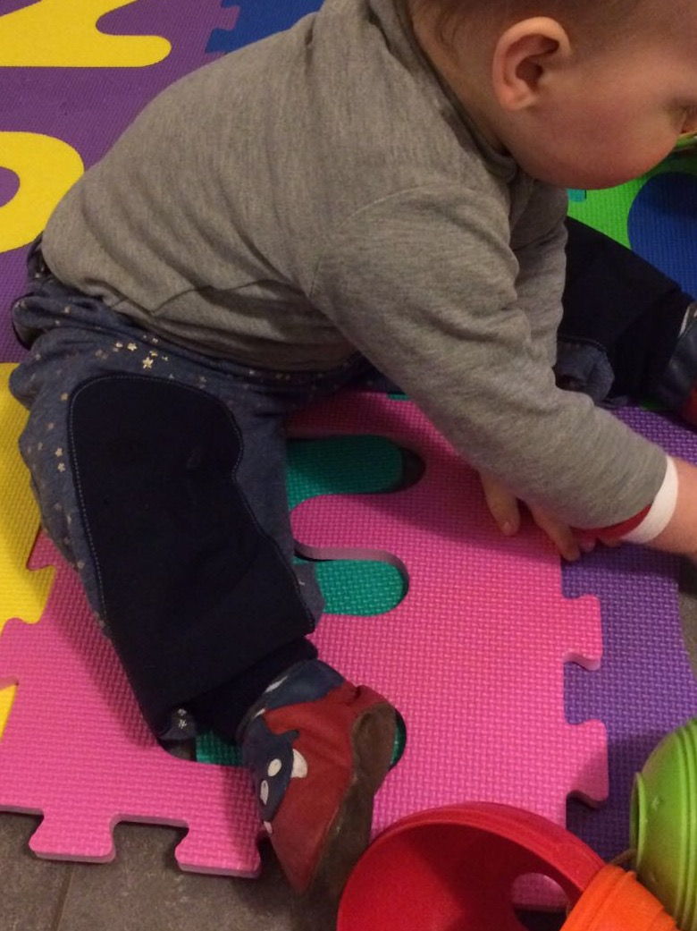 mathias-2 – Girls in Uniform